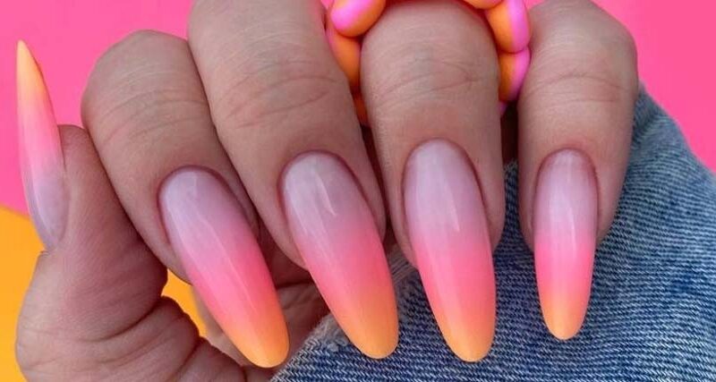 Diseño De Uñas Baby Boomer De Colores 【IDEAS E IMÁGENES】