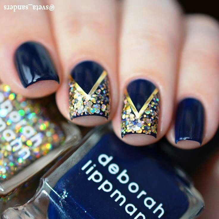 Diseño De Uñas Color Azul Rey Con Cintas 【IDEAS E IMÁGENES】