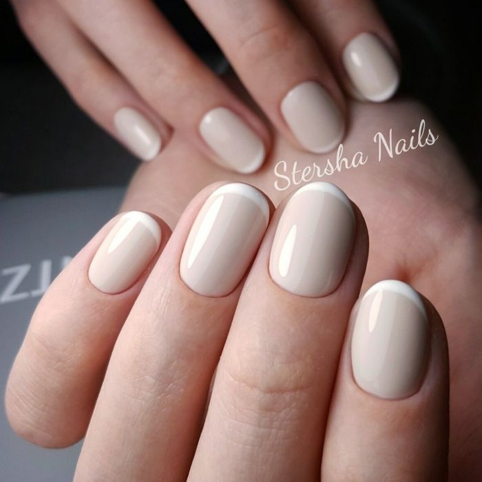 Diseño De Uñas Crema Redondas 【IDEAS E IMÁGENES】
