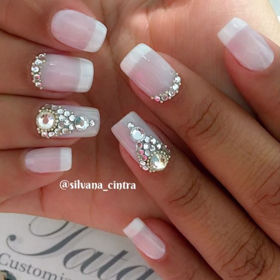 Diseño De Uñas Frech 【IDEAS E IMÁGENES】