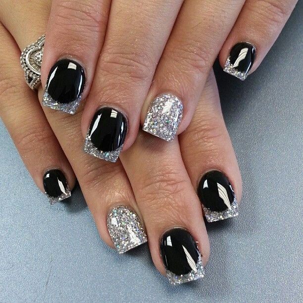 Diseño De Uñas Negro Blanco Y Plata 【IDEAS E IMÁGENES】