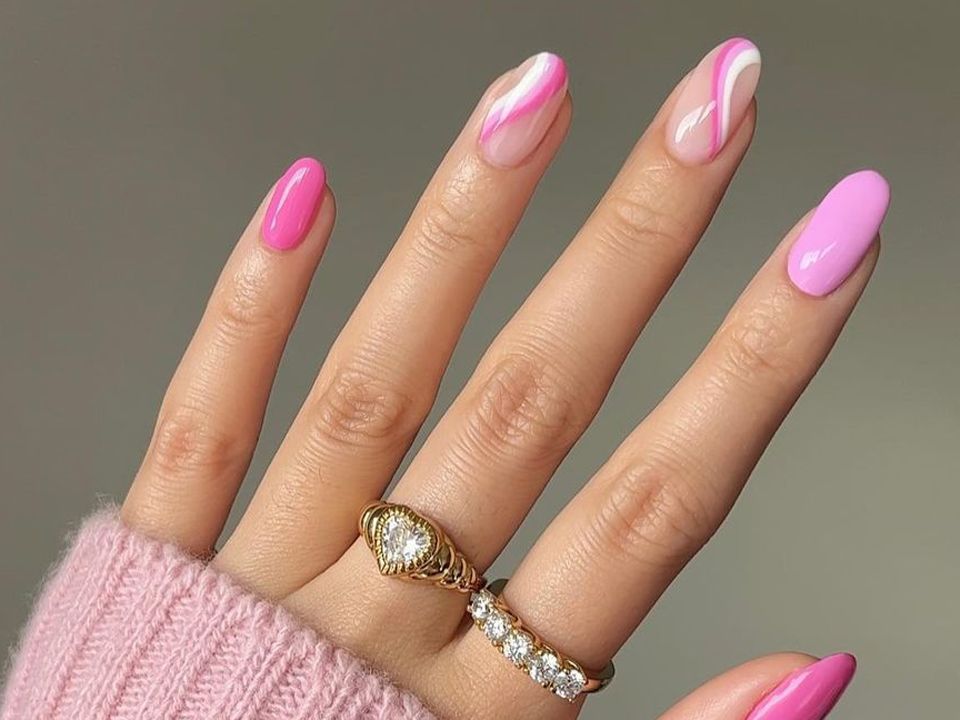 Diseño De Uñas Tonos Rosados 【IDEAS E IMÁGENES】