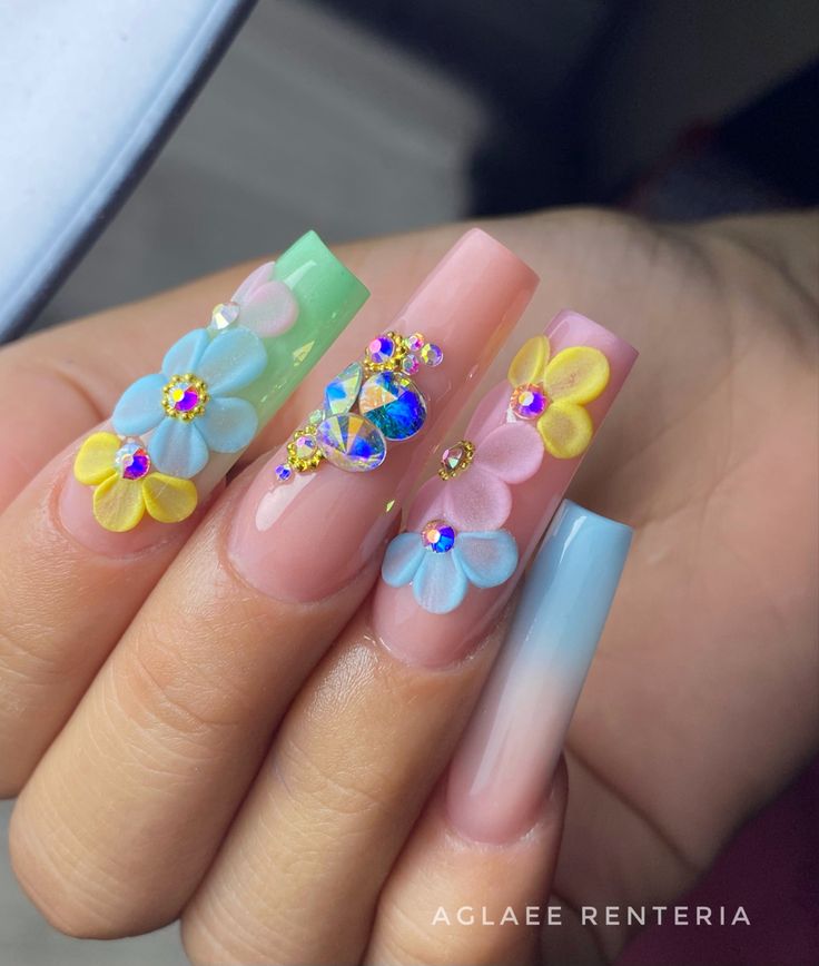 Diseños De Uñas Acrilicas 3d Flores 【IDEAS E IMÁGENES】