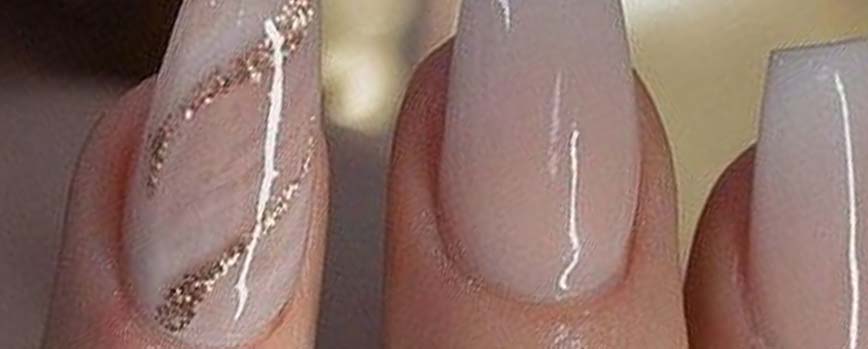 Diseños De Uñas Acrilicas Color Hueso O Natural 【IDEAS E IMÁGENES】