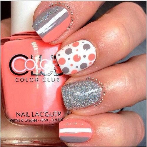 Diseños De Uñas Con Color Coral Y Gris 【IDEAS E IMÁGENES】