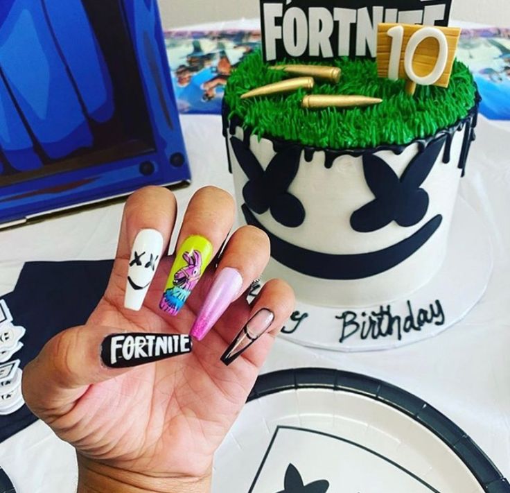 Diseños en Uñas De Fornite 【IDEAS E IMÁGENES】