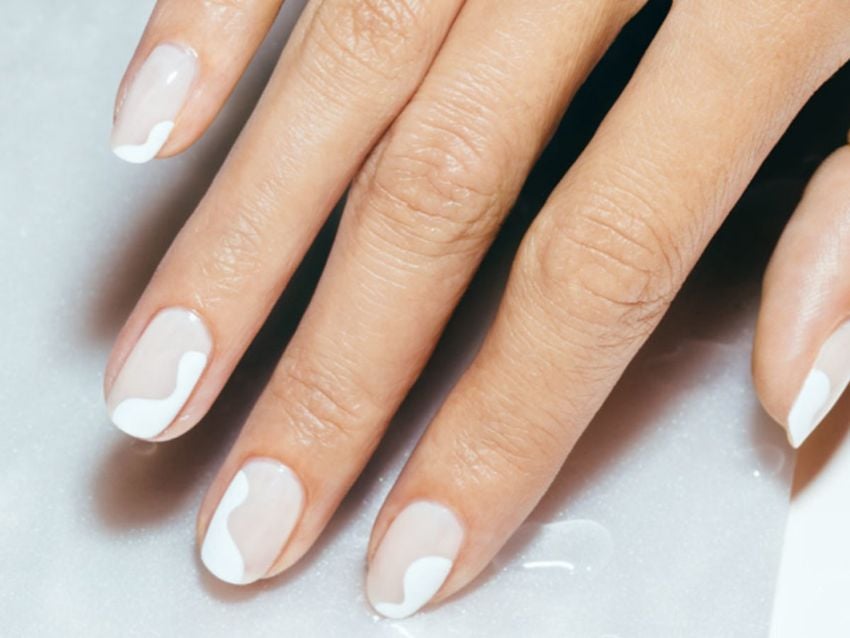Simple Diseños De Uñas Minimalistas 【IDEAS E IMÁGENES】